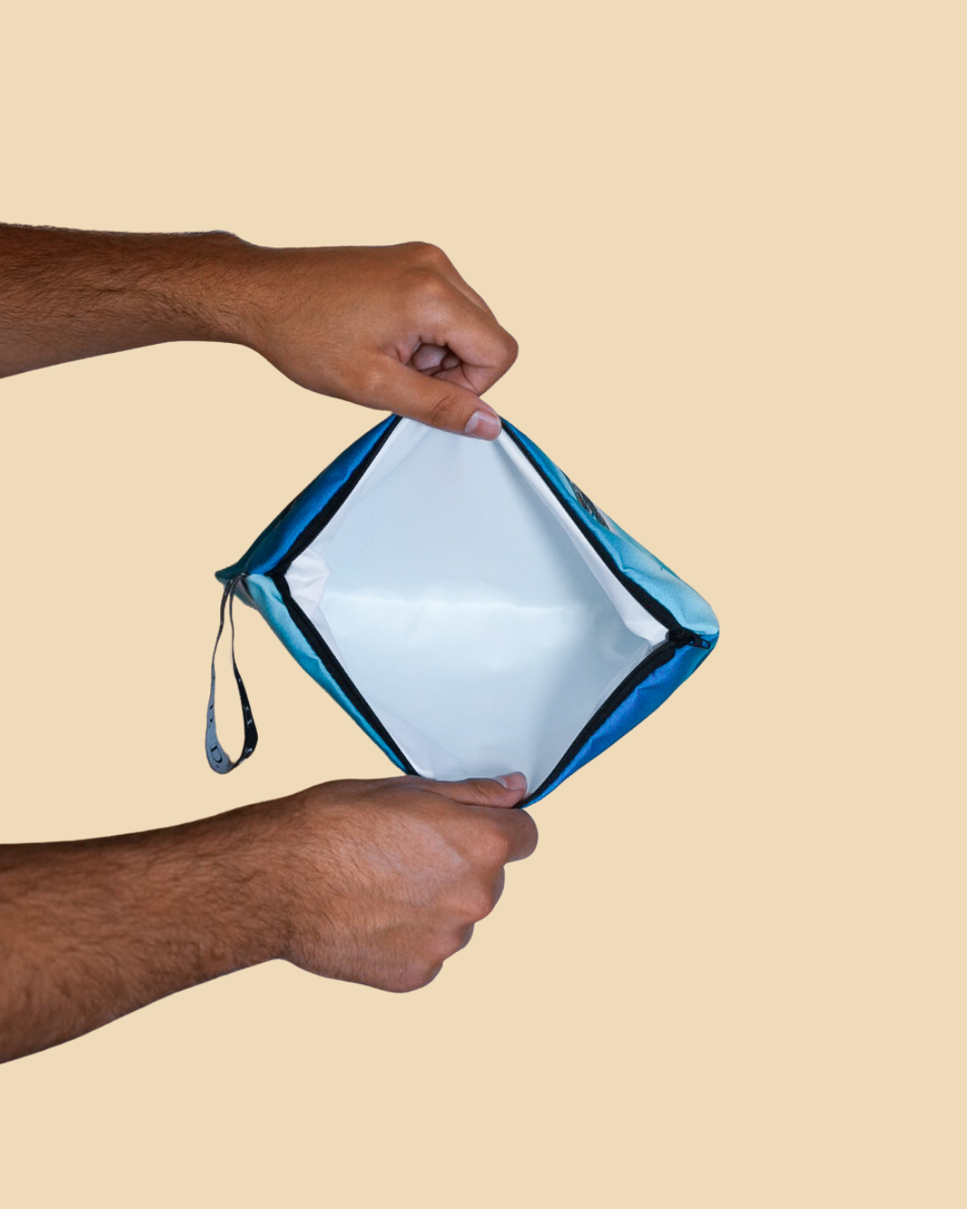Crystal Bondi pouch – Blink Gift Station